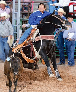 Chinle sisters made mark by performing stunts on horseback - Navajo Times