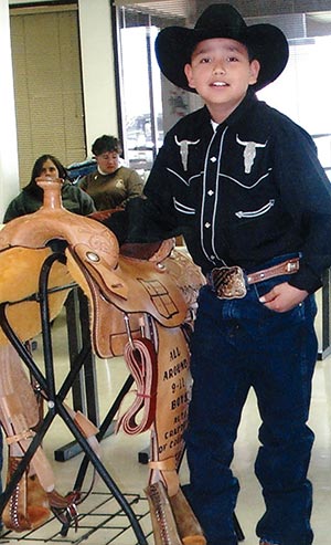 The Navajo Times Online - Kids start young in rodeos, parents tout ...