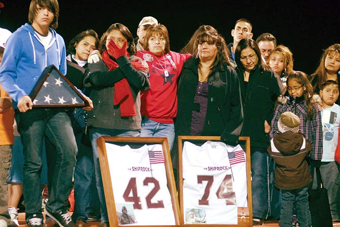 The Navajo Times Online - Chieftain family honors fallen soldiers ...