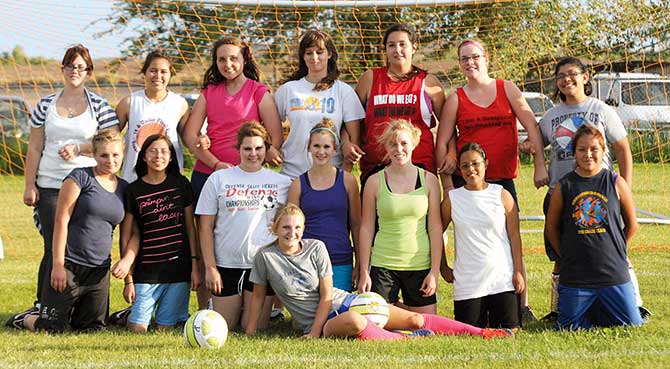 Holbrook girls' soccer team is upbeat about season - Navajo Times