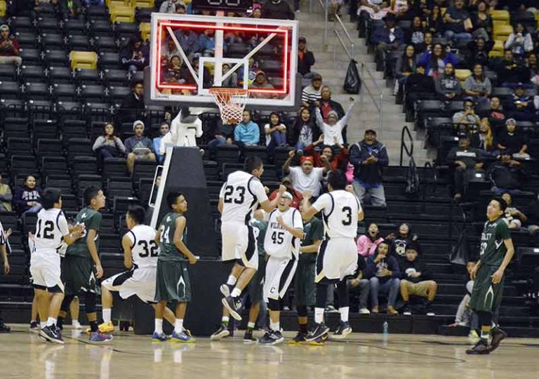 Chinle beats Tuba City at buzzer - Navajo Times