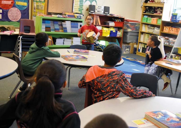 Youngster loves learning Navajo, teaches mom - Navajo Times