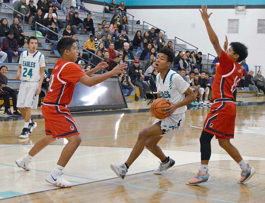 Piñon boys looking to build team chemistry - Navajo Times