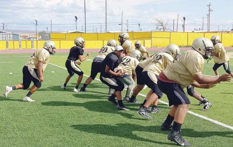 Striving for greatness: Chinle football team optimistic for 2022 season ...