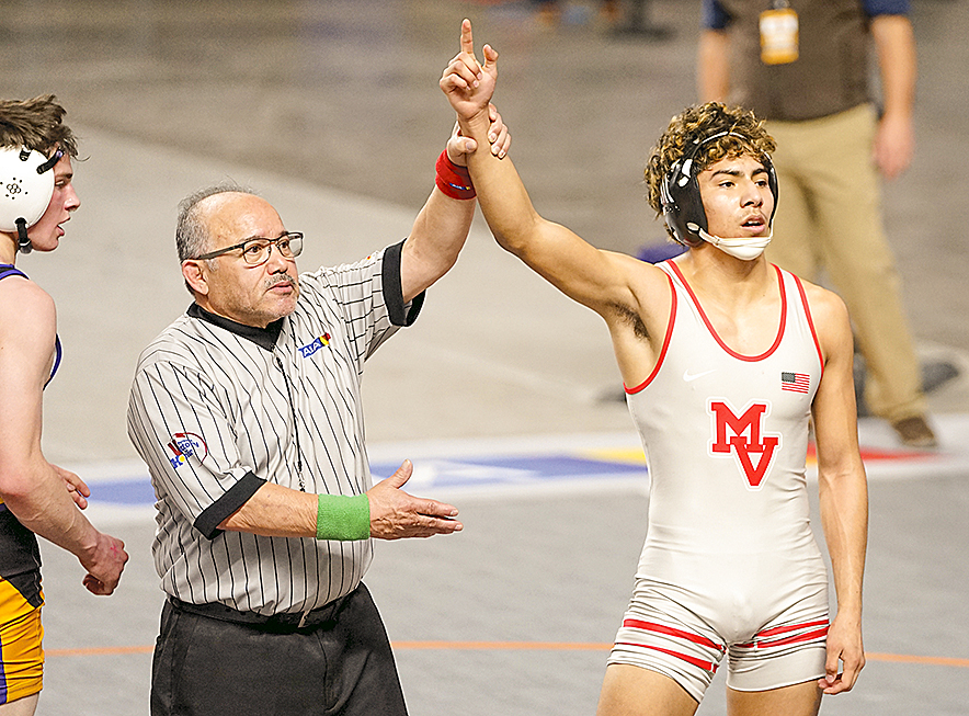 Area wrestlers end season with state titles - Navajo Times