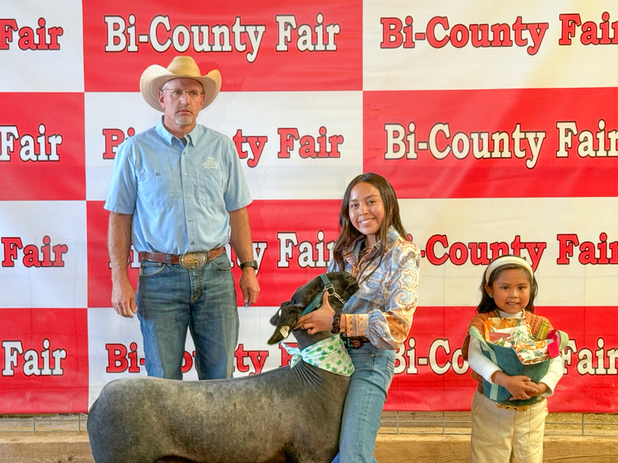 Slideshow | Bi-County Fair awards day - Navajo Times