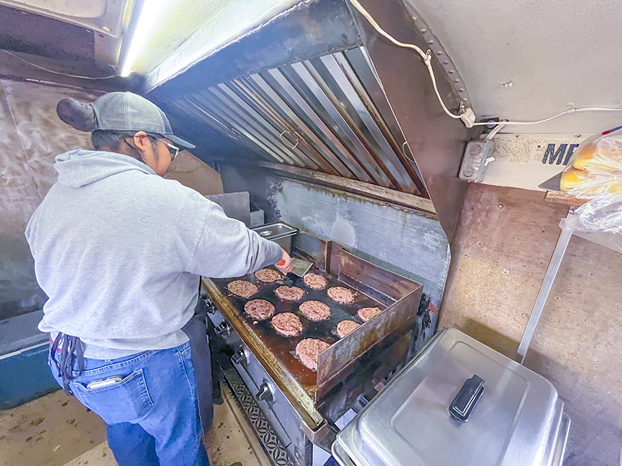 Chinle’s BBQ Bus: Serving up family, faith, and flavor - Navajo Times