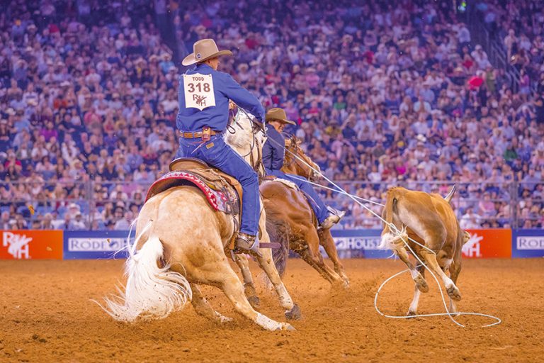 Derrick Begay hits notable career milestone by winning RodeoHouston ...